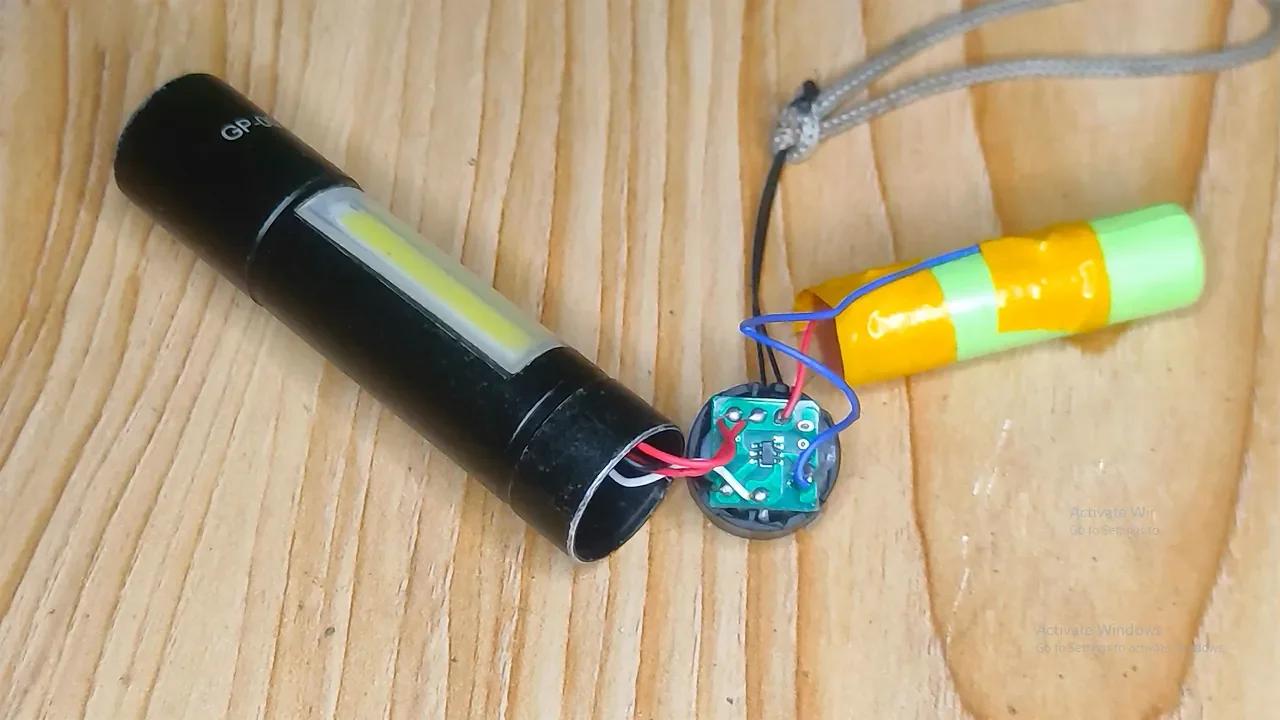 Geepas GP-007 Cob Light Battery Replacement