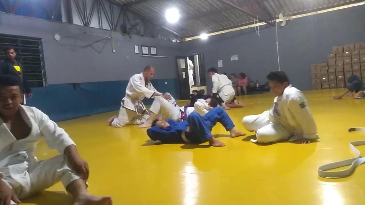 Instituto Sensei Divino jiu-jitsu professor Ithiel (3)