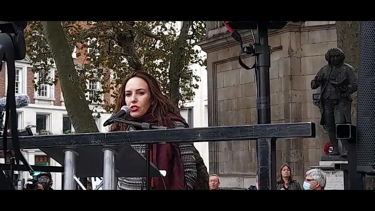 Stella Morris speaks at huge protest for Julian Assange and Press ...