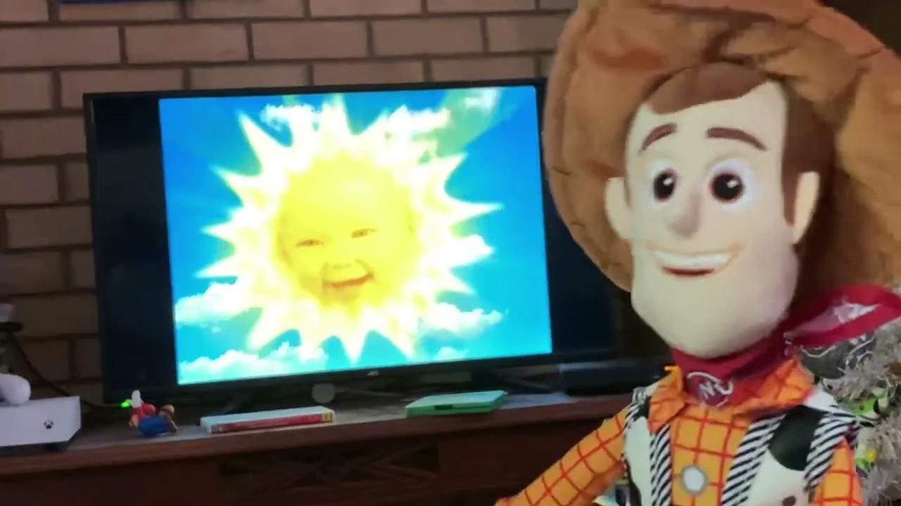 Woody watches Teletubbies: Christmas Crackers