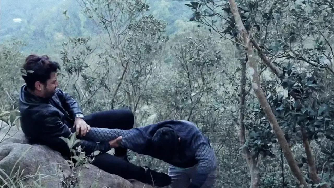 Man Almost Falls Off Cliff | FAQIR Climax Scene [4K]