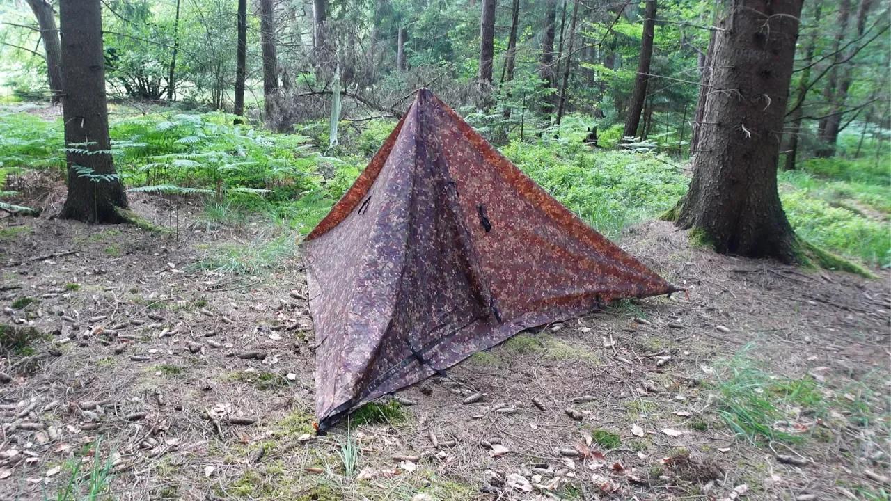 Tipi - Tarp Shelter Aufbau Variante 3x3m mit Trekkingstöcken für ...