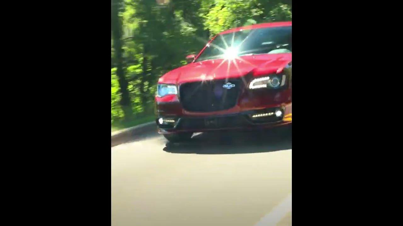 2023 Chrysler 300C | Final & Special Edition | Powered by 6.4L V-8 HEMI ...