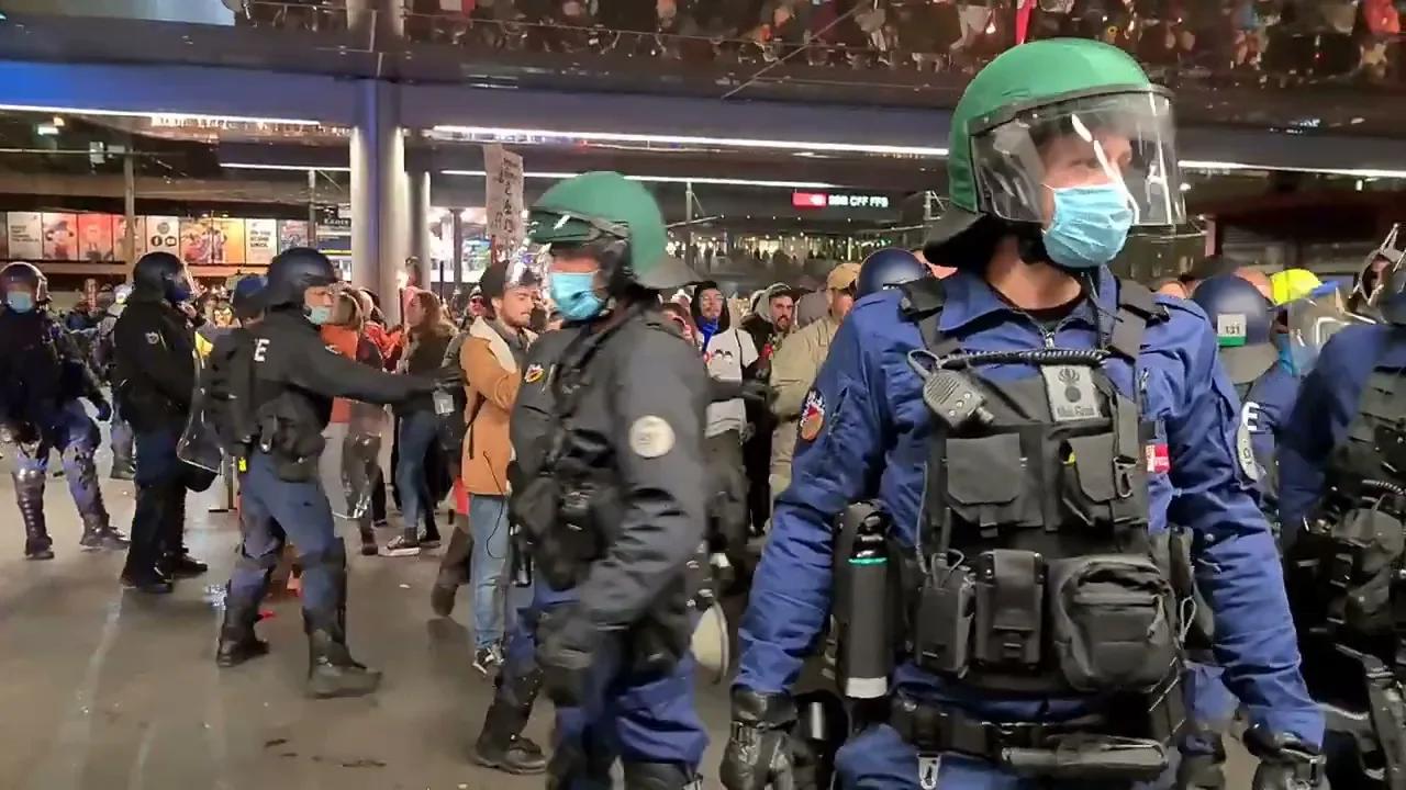 Shocking: Police violence and oppressive behavior against peaceful ...