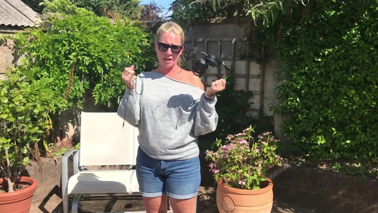 A role play where I'm a Really mean Stepmum, Forgive my acting skills ...