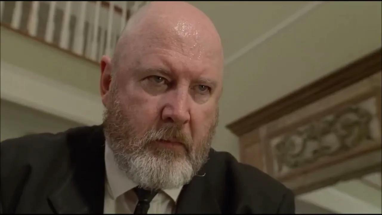 Random Villain Defeats DCLXXXIII