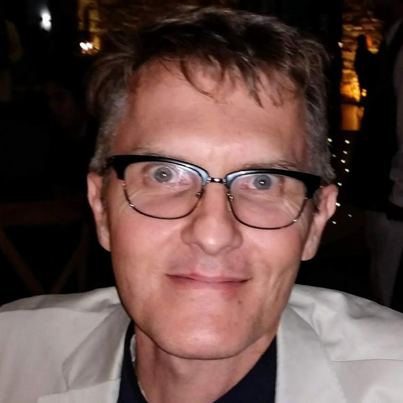 Benjamin L. Stewart
