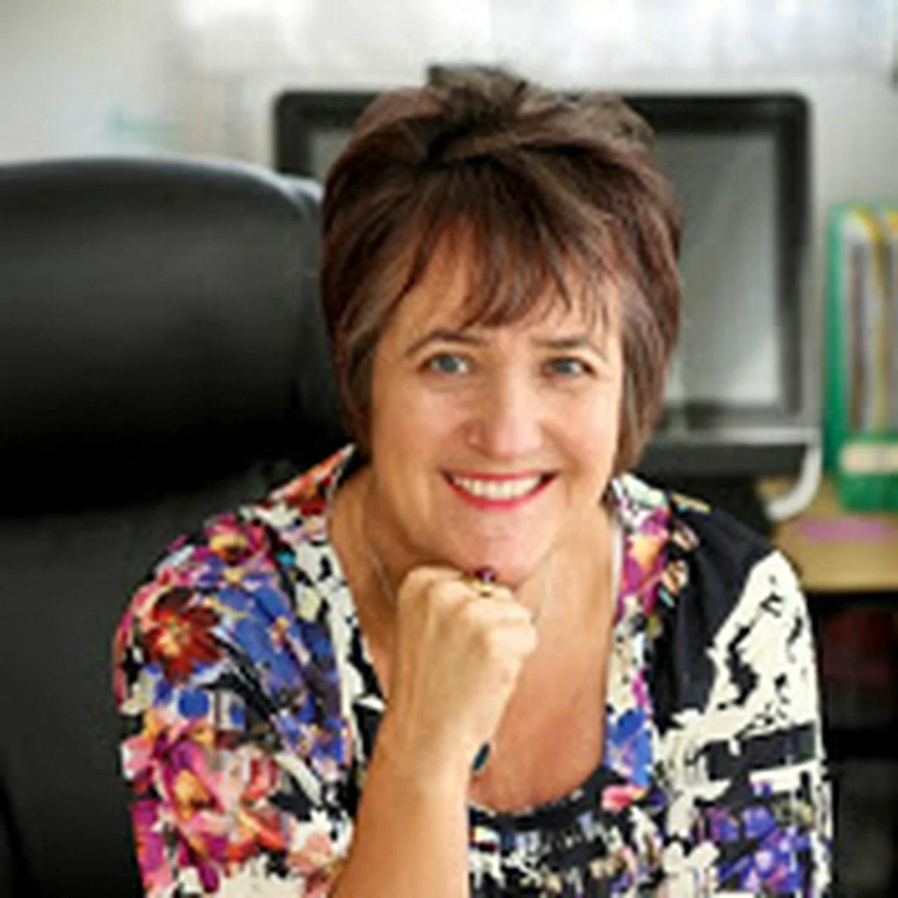 Kim Knight - The Art of Health and Science of Wellbeing - 21st Century ...