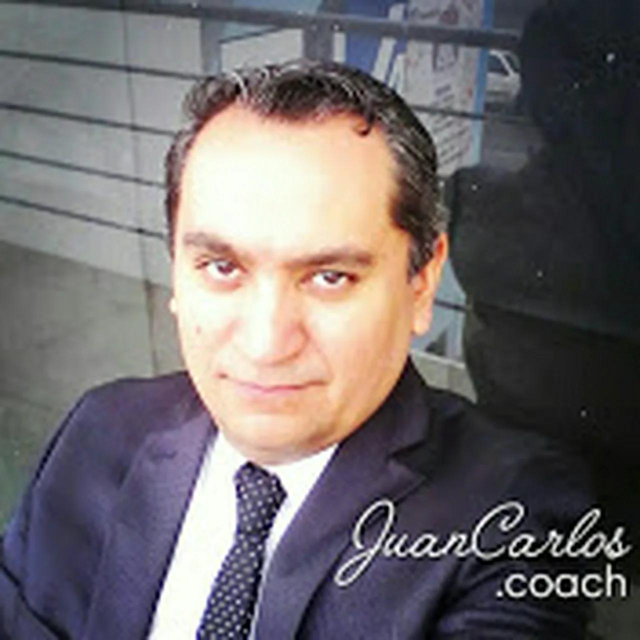 Juan Carlos Coach