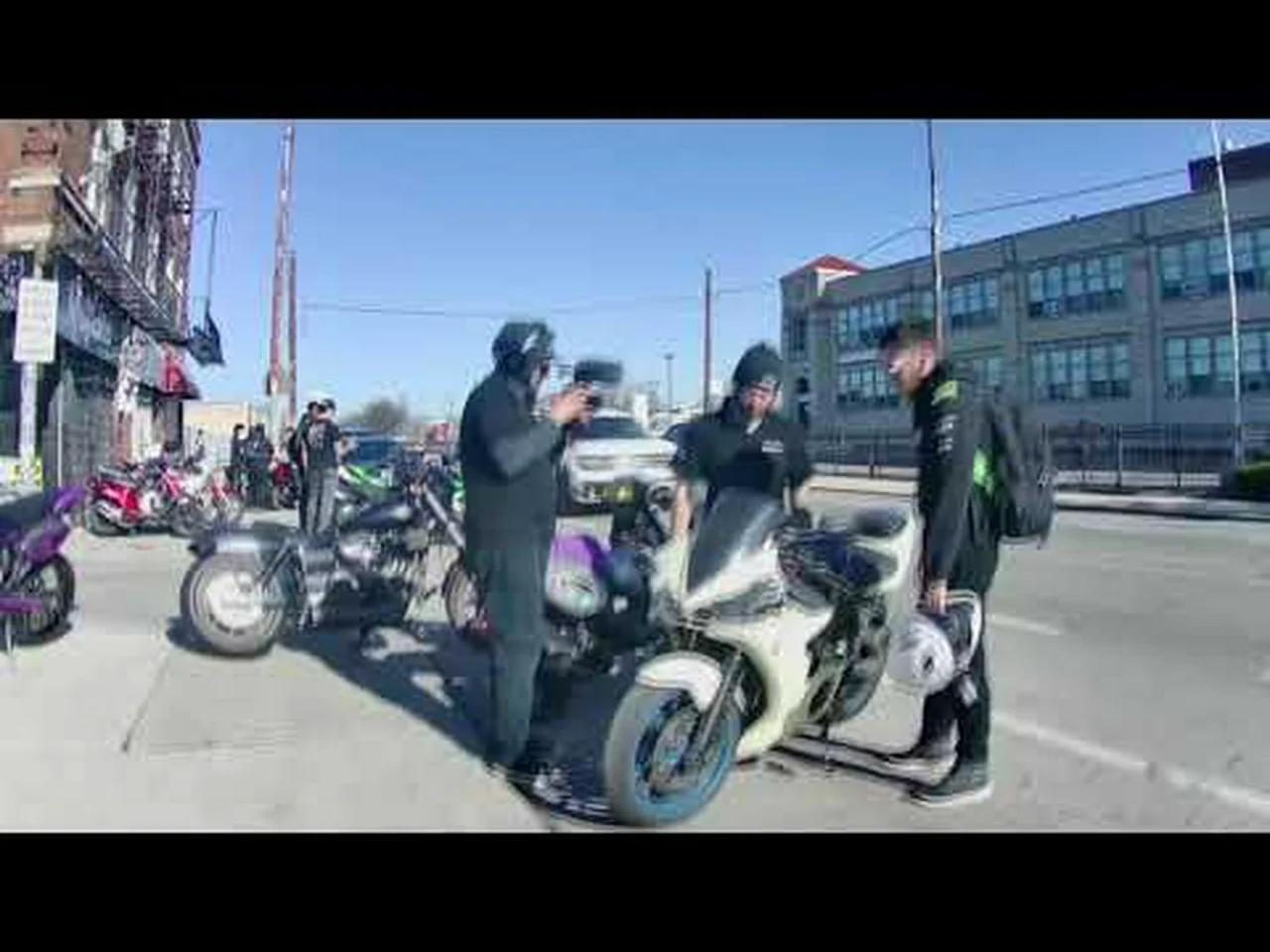 Mini Monday Vibes! Chicago - April '24