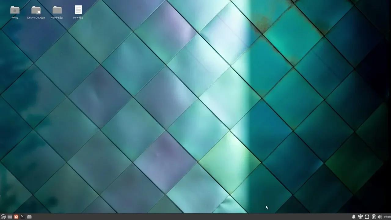 Linux Mint 21 Xfce Run Through