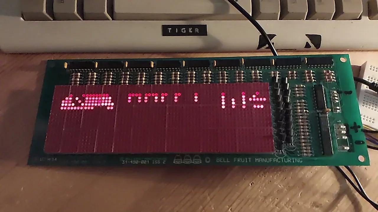 LED Matrix Multiplexing Slow Motion (Fliker Warning!!!!)