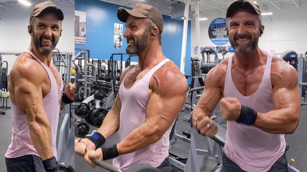 Physique update -arm day - 236lbs