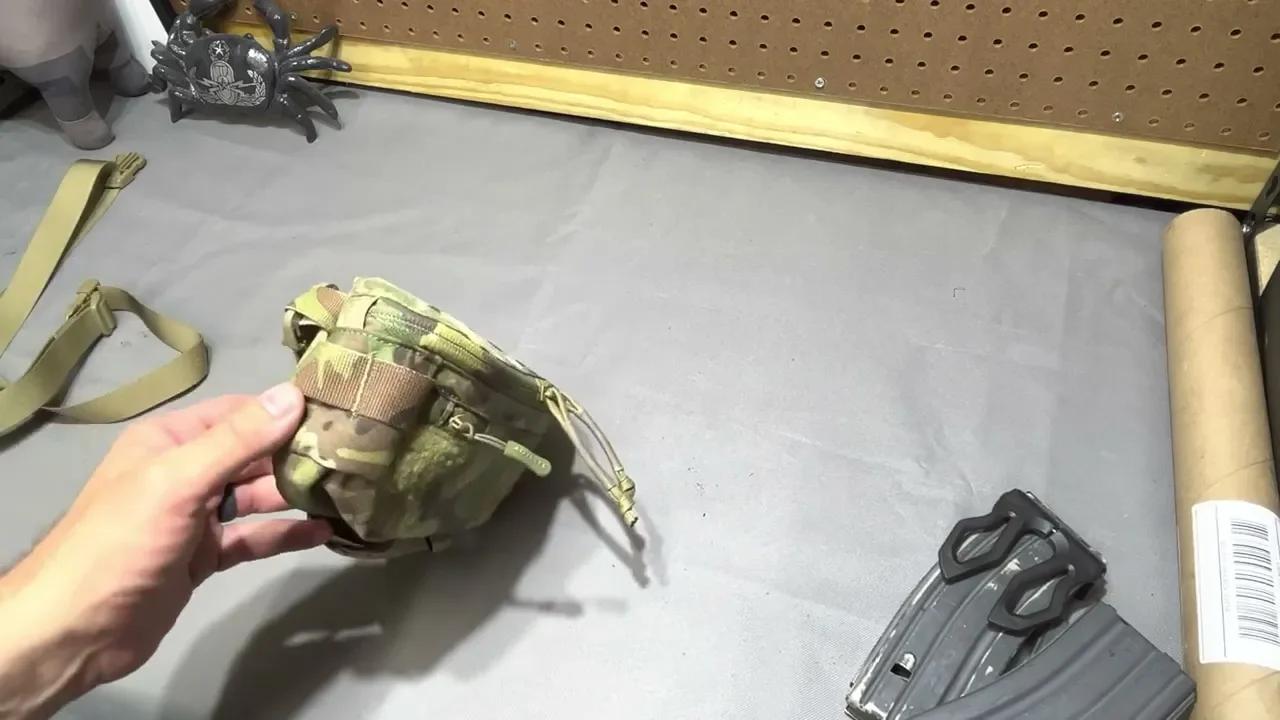 Agilite Tactical: Six Pack Dangler