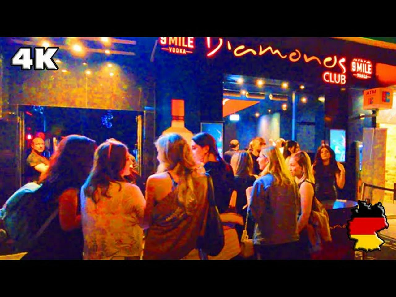 Night Stroll in Germany’s Most Welcoming City for Immigrants - 4K ...