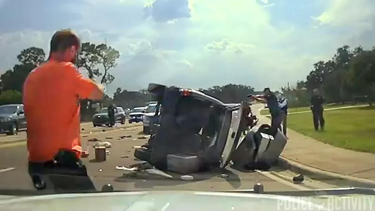 Police Stops Van Using PIT Maneuver During Chase in Ocala, Florida