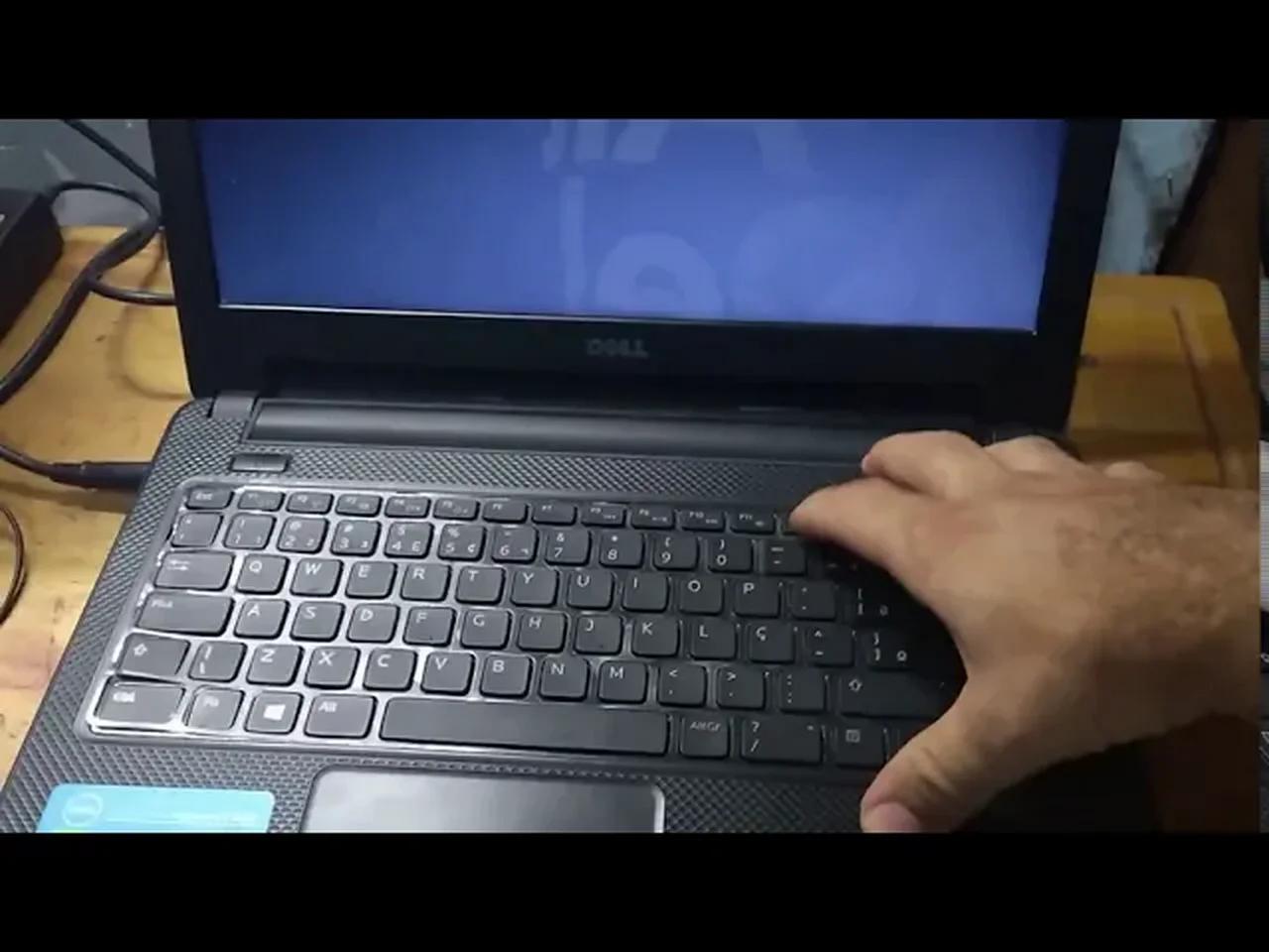 Formatando Notebook DELL inspiron 14 2640 (Instalando o sistema 100% ...