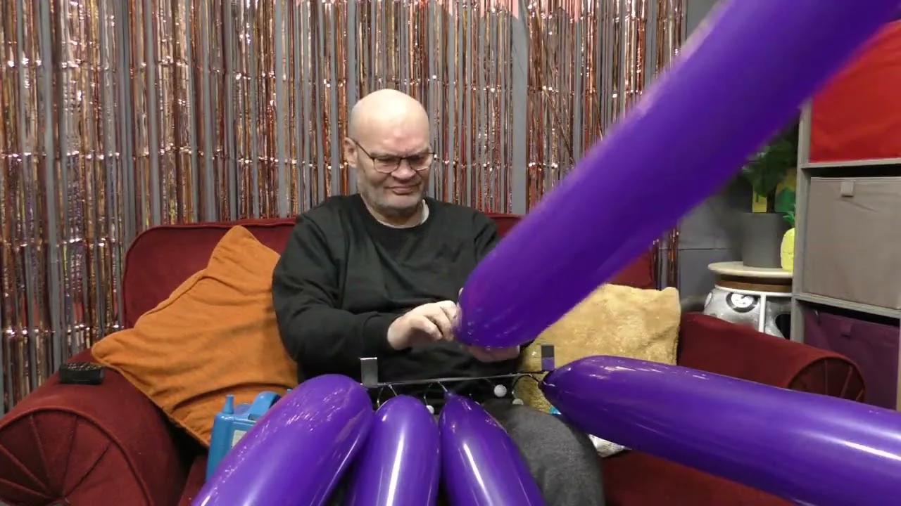 Purple Balloon Bursting Tangobaldy™
