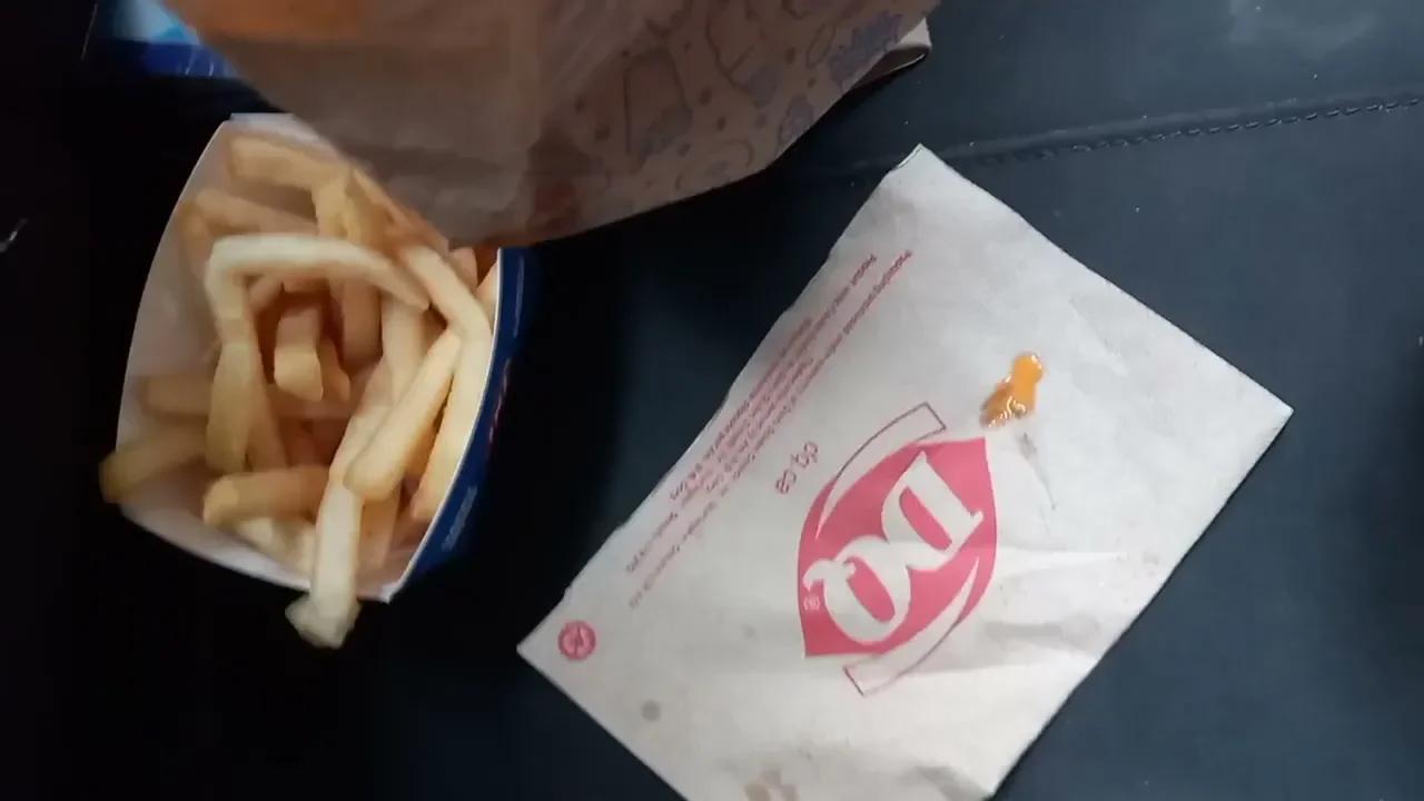 Otaku Bandito's Fast Reviews #3: Dairy Queen's Buffalo Dipped chicken ...