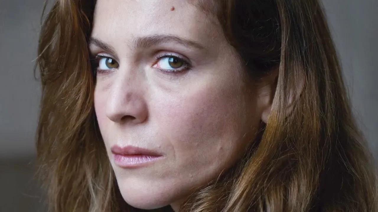 Yara (2021) - Movie Review | Italian Netflix Film