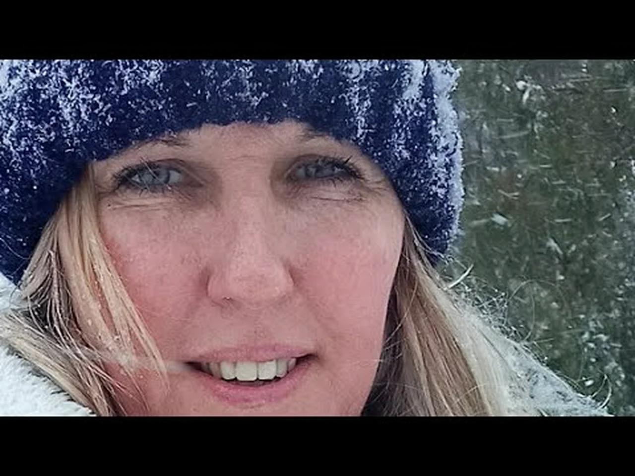 Cosmic Agency is live!