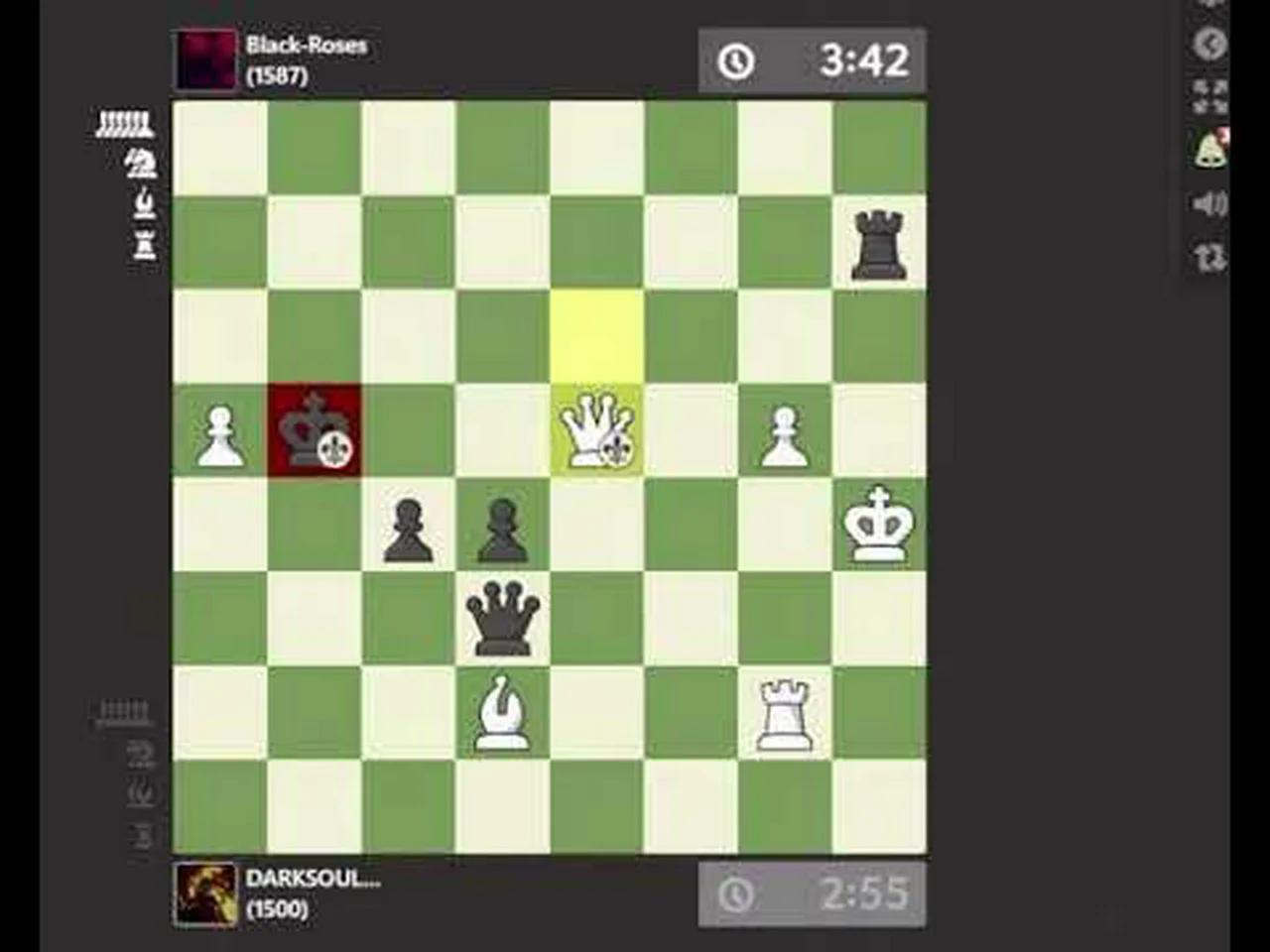Chess Variants Dama que se puede poner en Jaque contra un Rey Clásico
