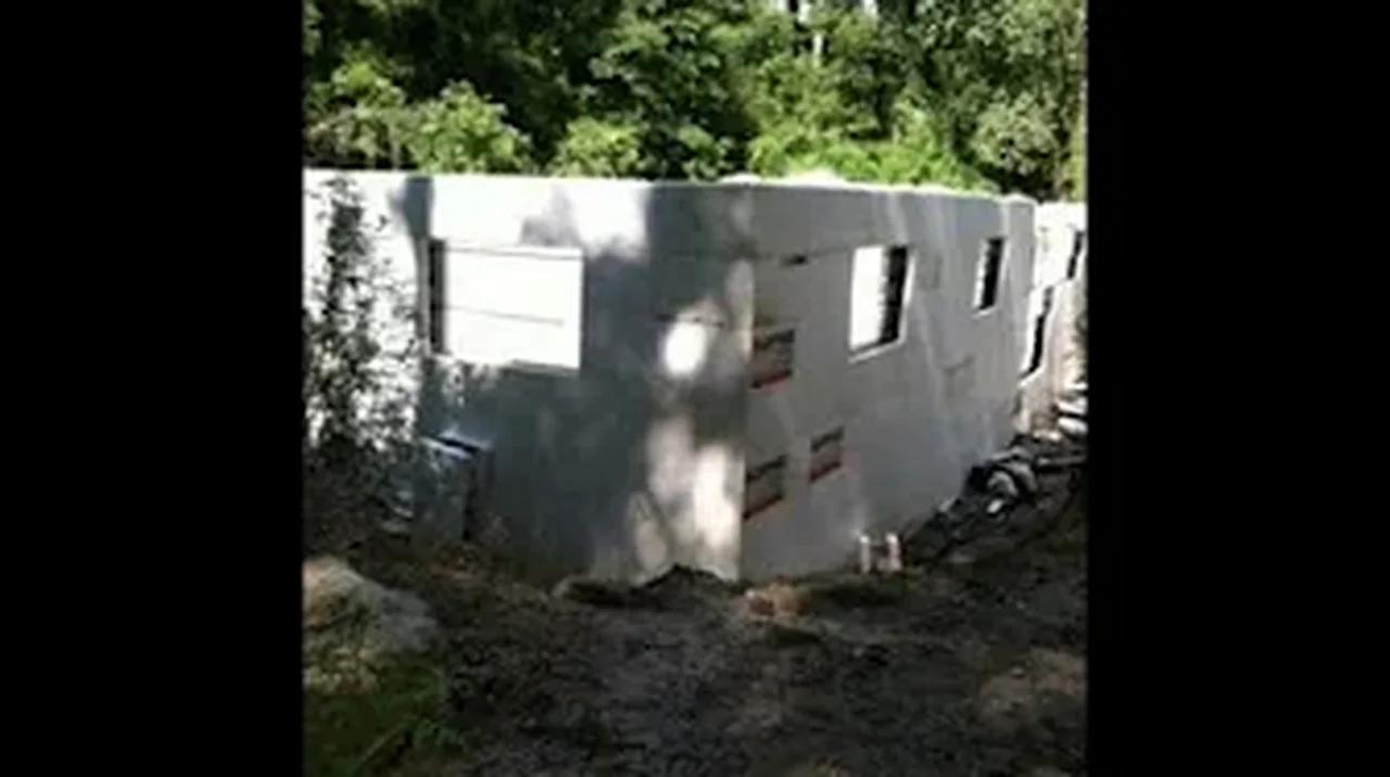 building an off grid house // geothermal home