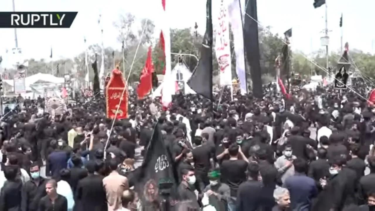 Mourning rituals | Thousands of Shia Muslims attend Muharram procession ...