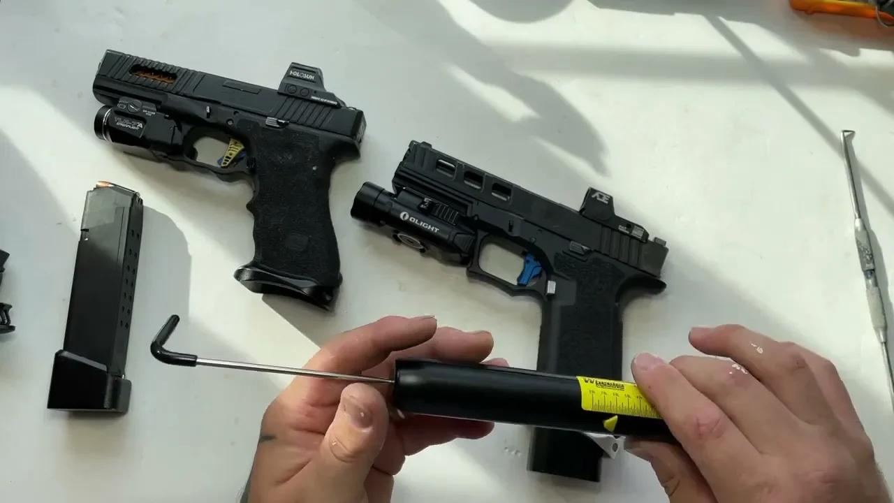 Glock 17 and p80 full-size comparison