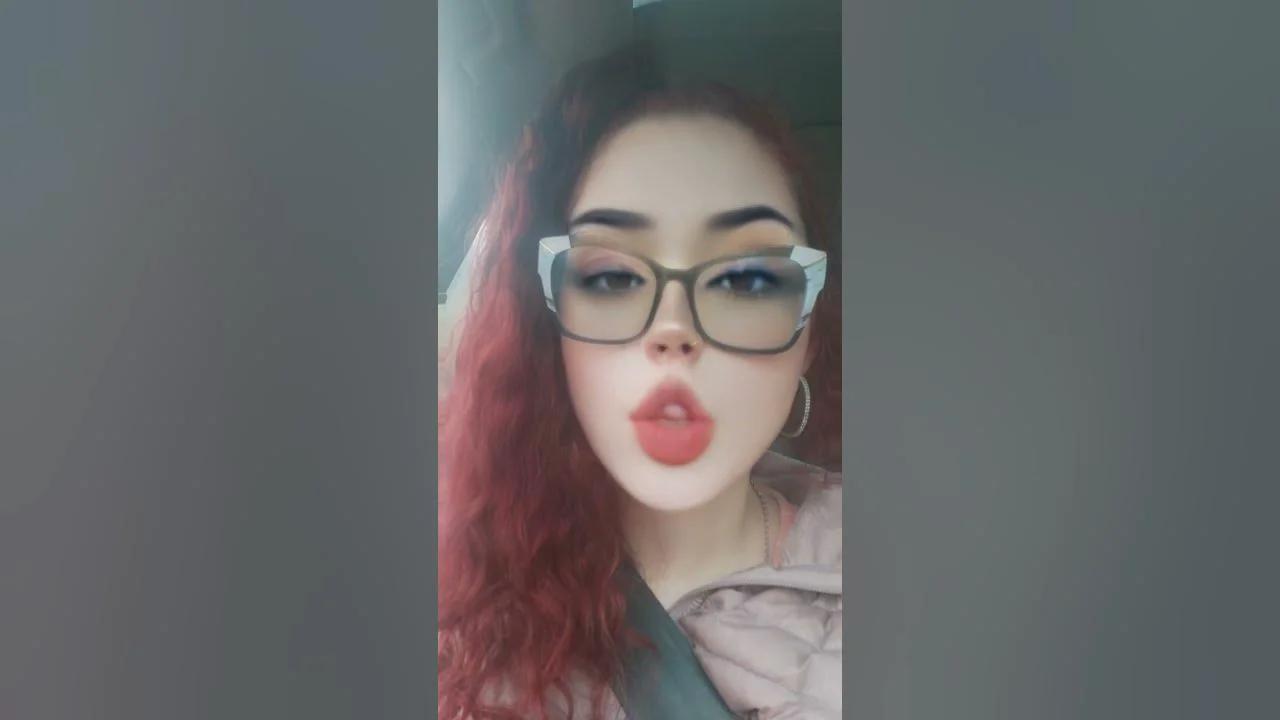 Snapping Cracking Bubble Gum ASMR Animated Cartoon Filter #bubblegum