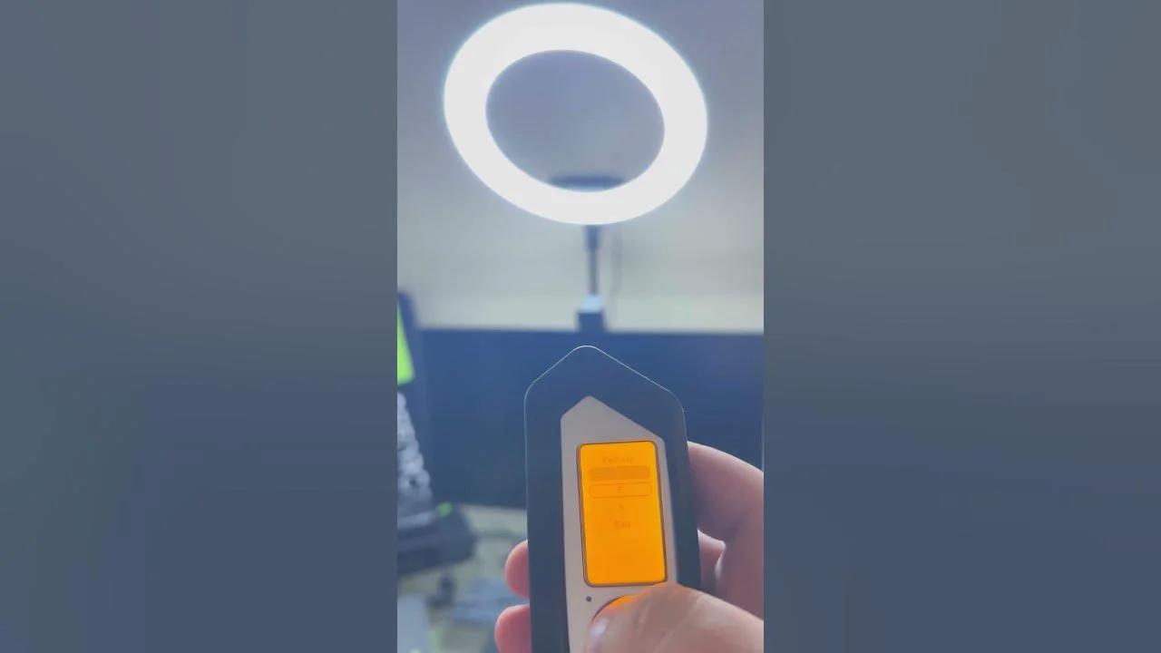 Flipper Zero vs Light 💡 #cybersecurity #ethicalhacking #flipperzero #shorts