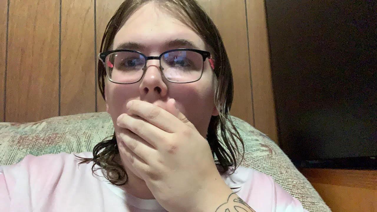 Alexa Bliss and Nikki Cross VS The IIconics VS Sasha and Bayley ...