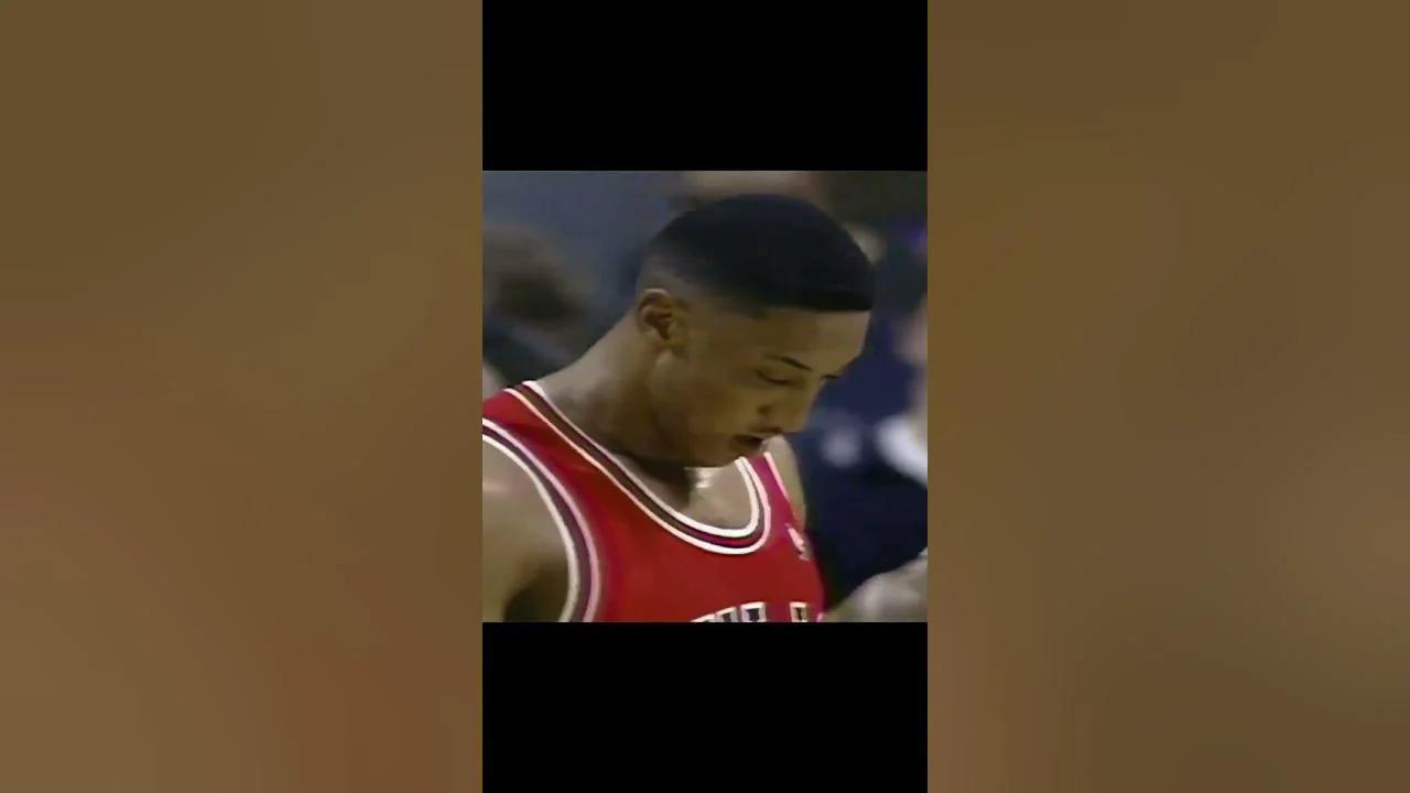 Scottie Pippen poster dunk on Travis Best NBA Playoffs 1998 Game 3 ...
