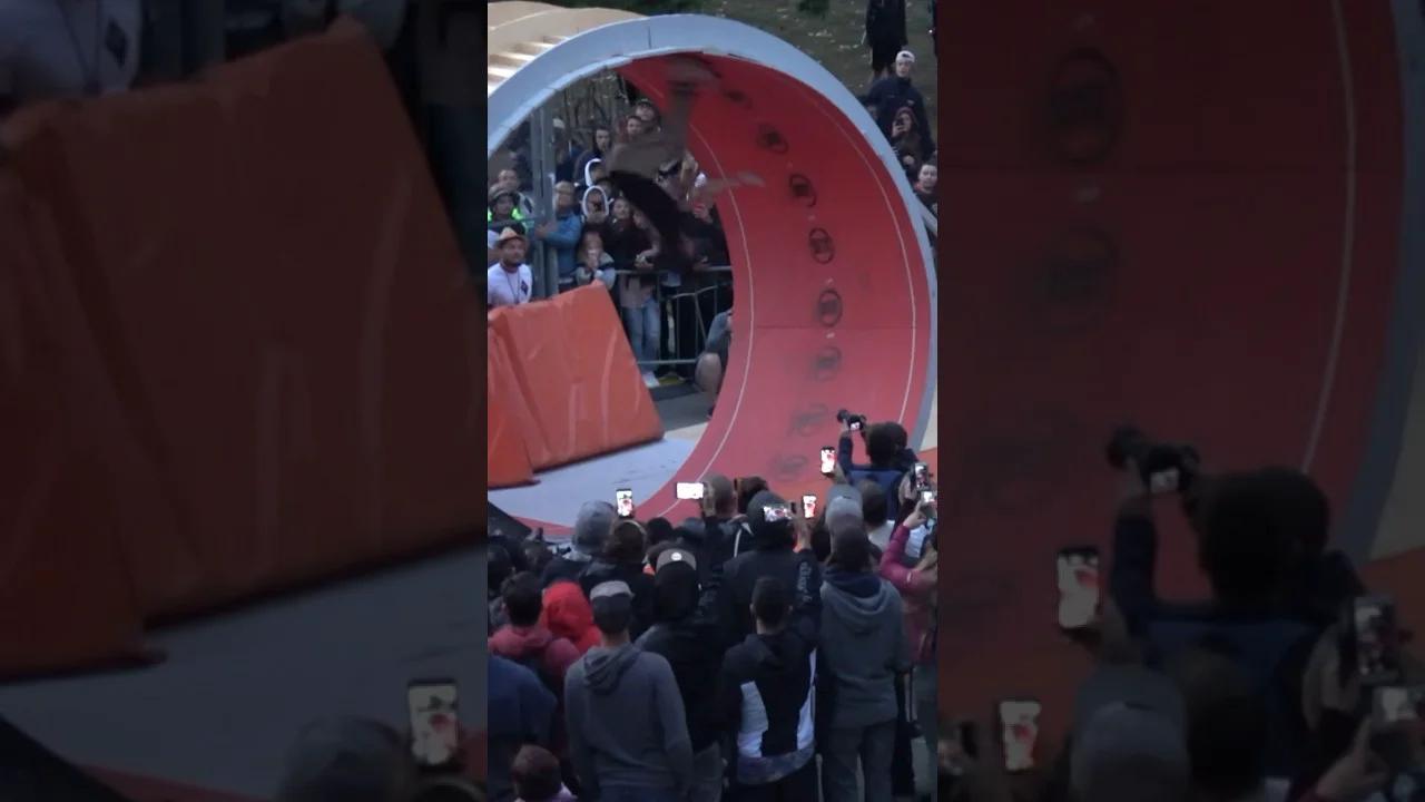 Looping with inline skates #loop #inlineskating