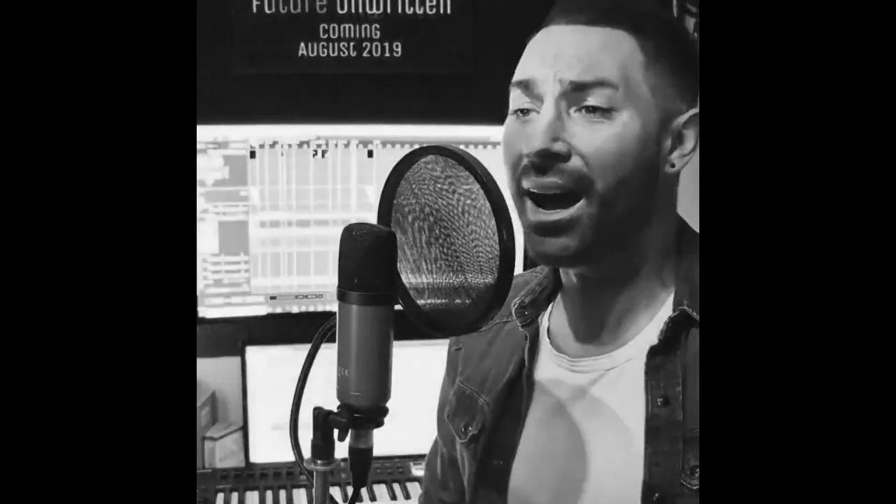 DanSTAR Feat. Ellie B - NeverEnding Story OUT NOW / RetroSynth Records