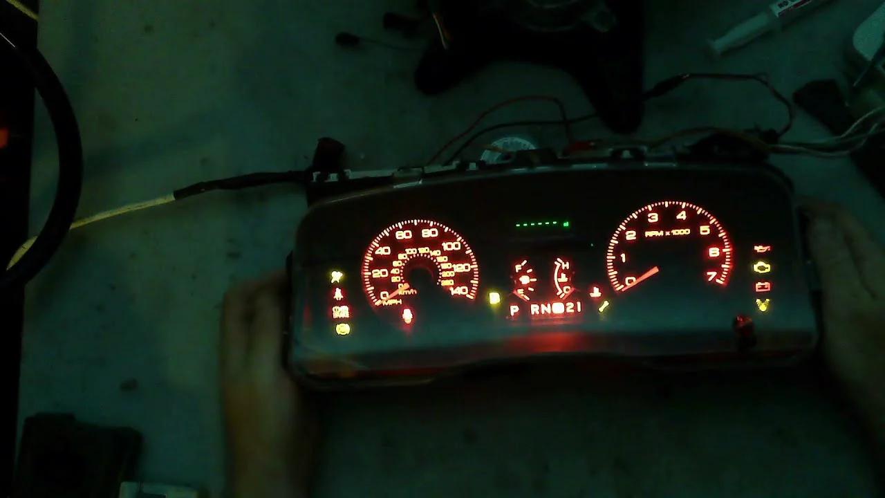 06-11 Ford Crown Victoria Instrument cluster with no odometer and ...