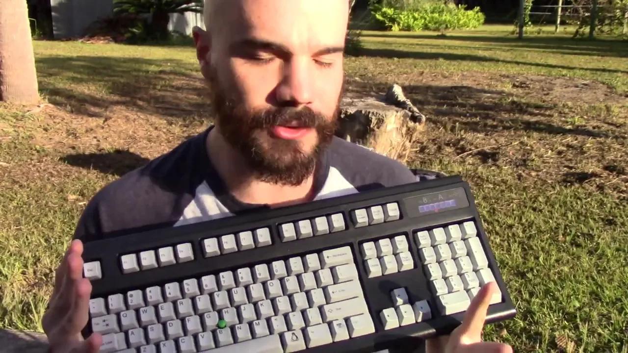 My Buckling-Spring Keyboard with a Mouse: Unicomp EnduraPro