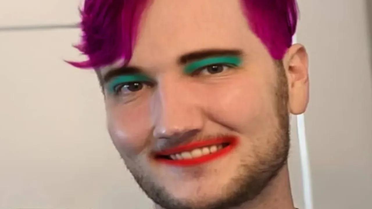 [YTP] TheOdd1sOut is GHEY