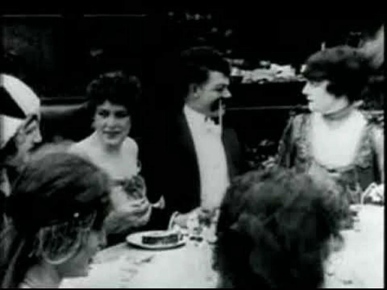 Charlie Chaplin - The Count