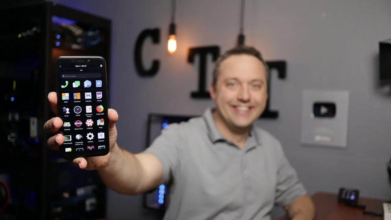 Linux Phone using Desktop Firefox and Minecraft Server