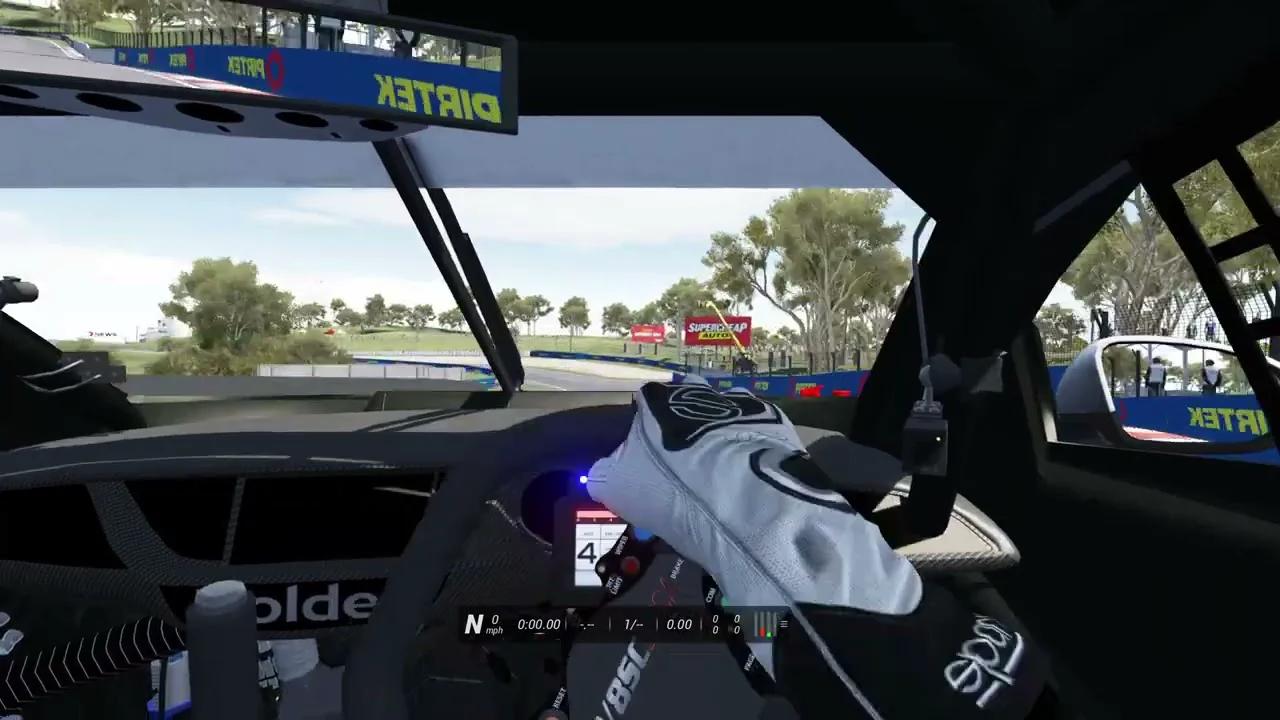 2:07 Bathurst V8