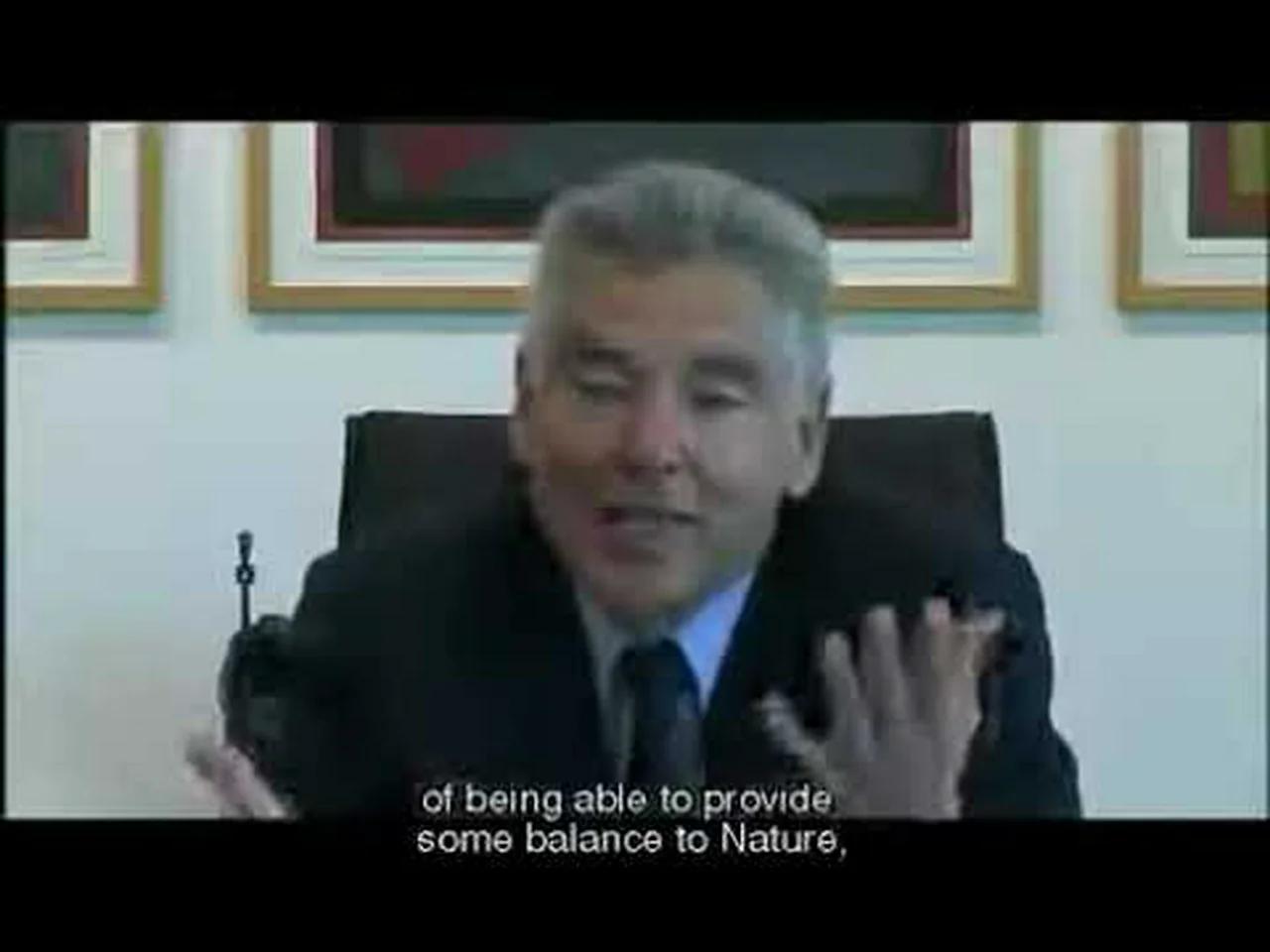 Nestlé CEO Peter Brabeck-Letmathe on water as a Commodity and not a ...