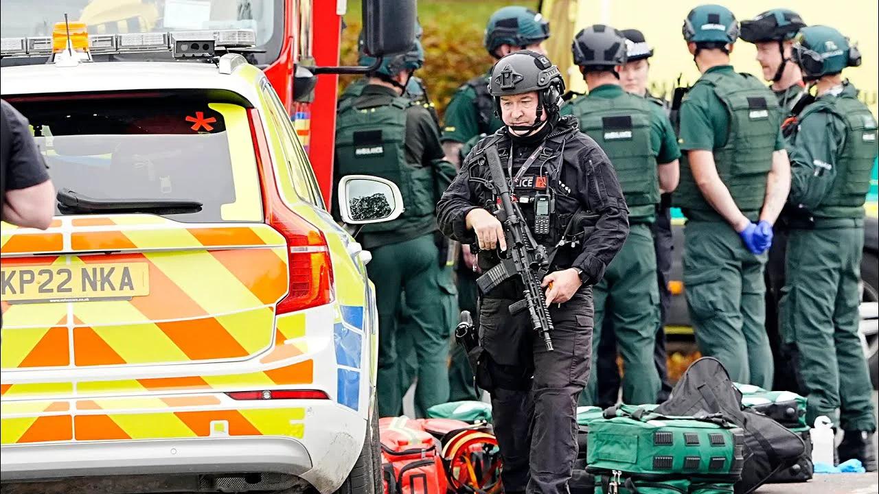 LIVE: Police Cordon Near Manchester Synagogue Where 4 Are Injured in ...