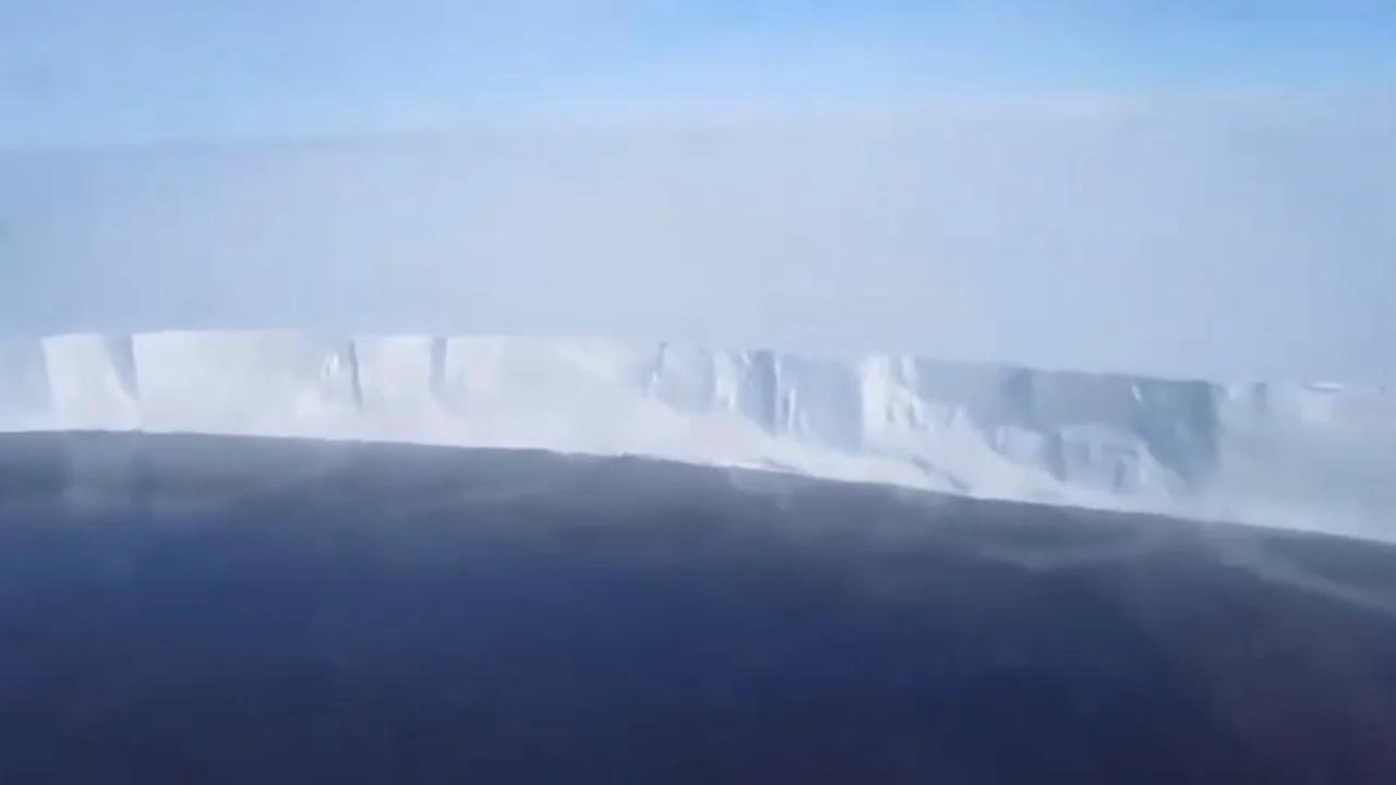 Real Footage From The Ice Wall of Antarctica - The Edge of The Flat Earth?