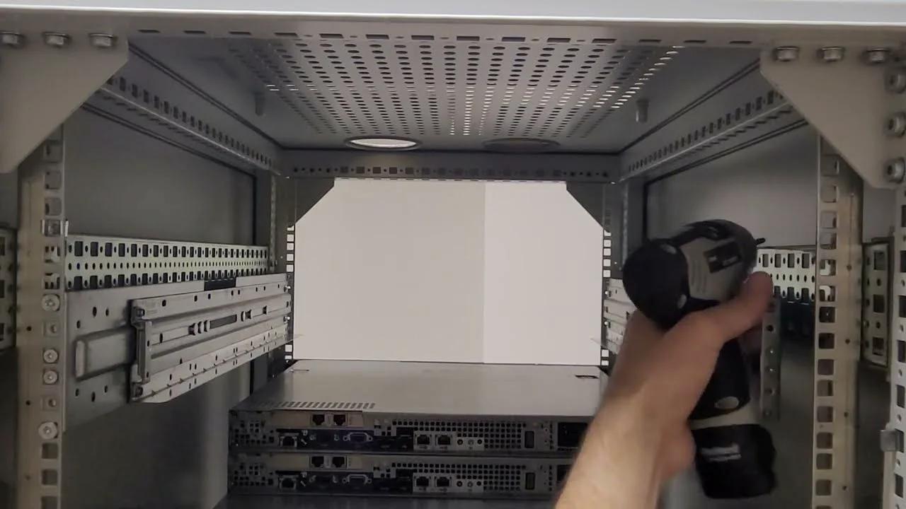 How to install the HP 3PAR 2U server rail kit 692981-001