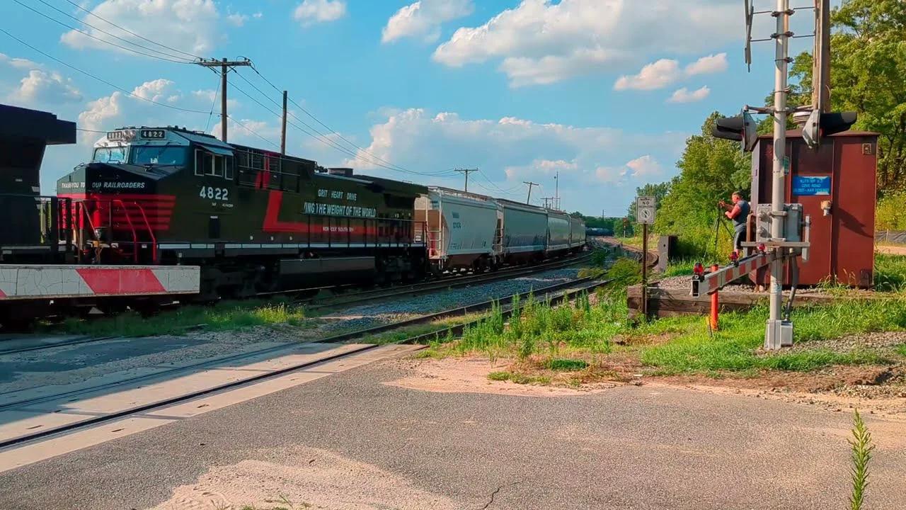 NS 38G with Heritage NS 4822 ( The Weight Of the World Unit)