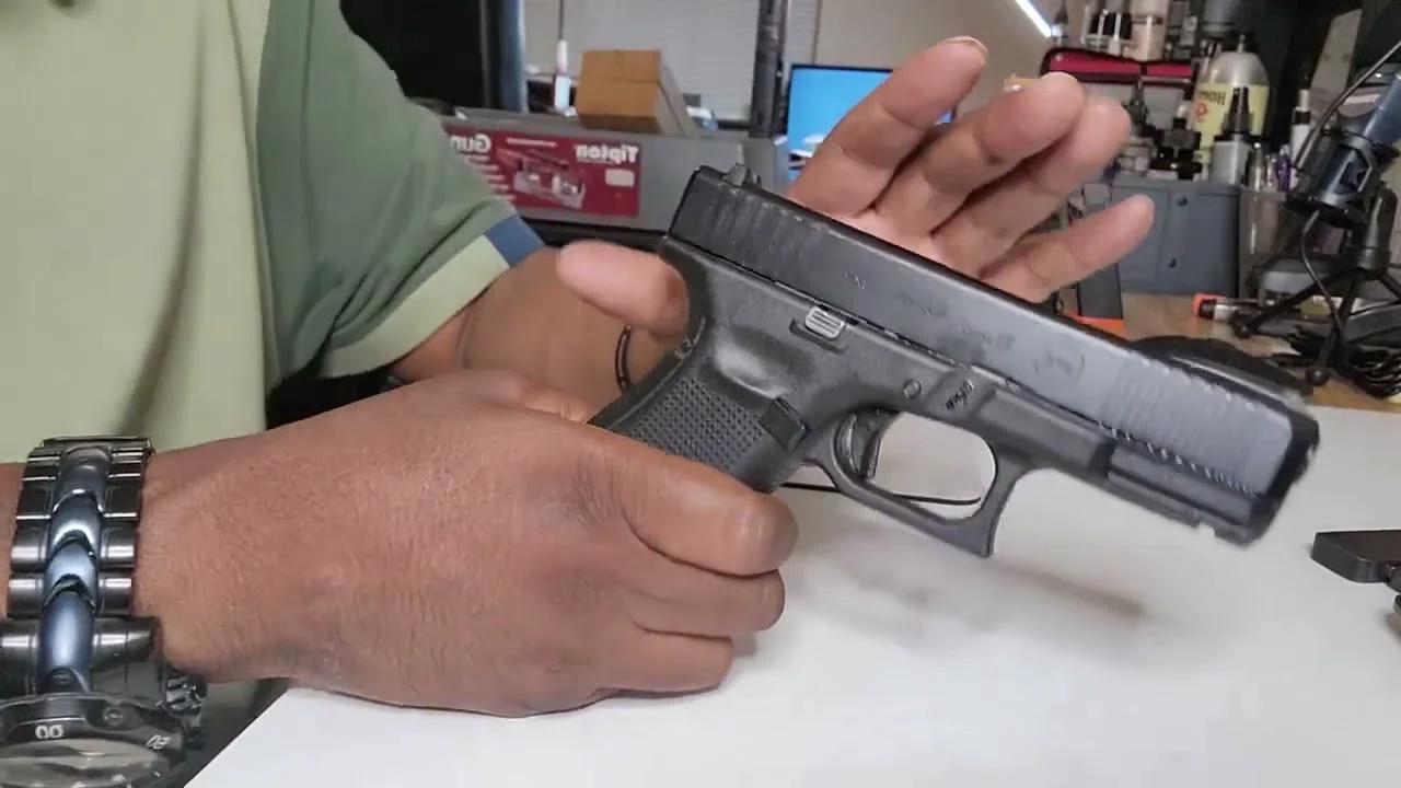 How to field strip your Glock 19 [For Beginners]