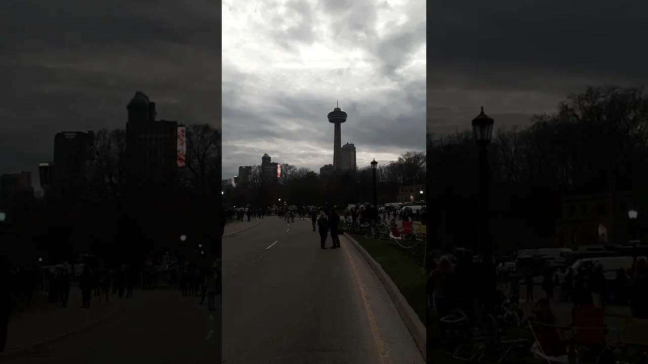 WOW! Really cool.... Total Eclipse in Niagara Falls, Ontario, Canada