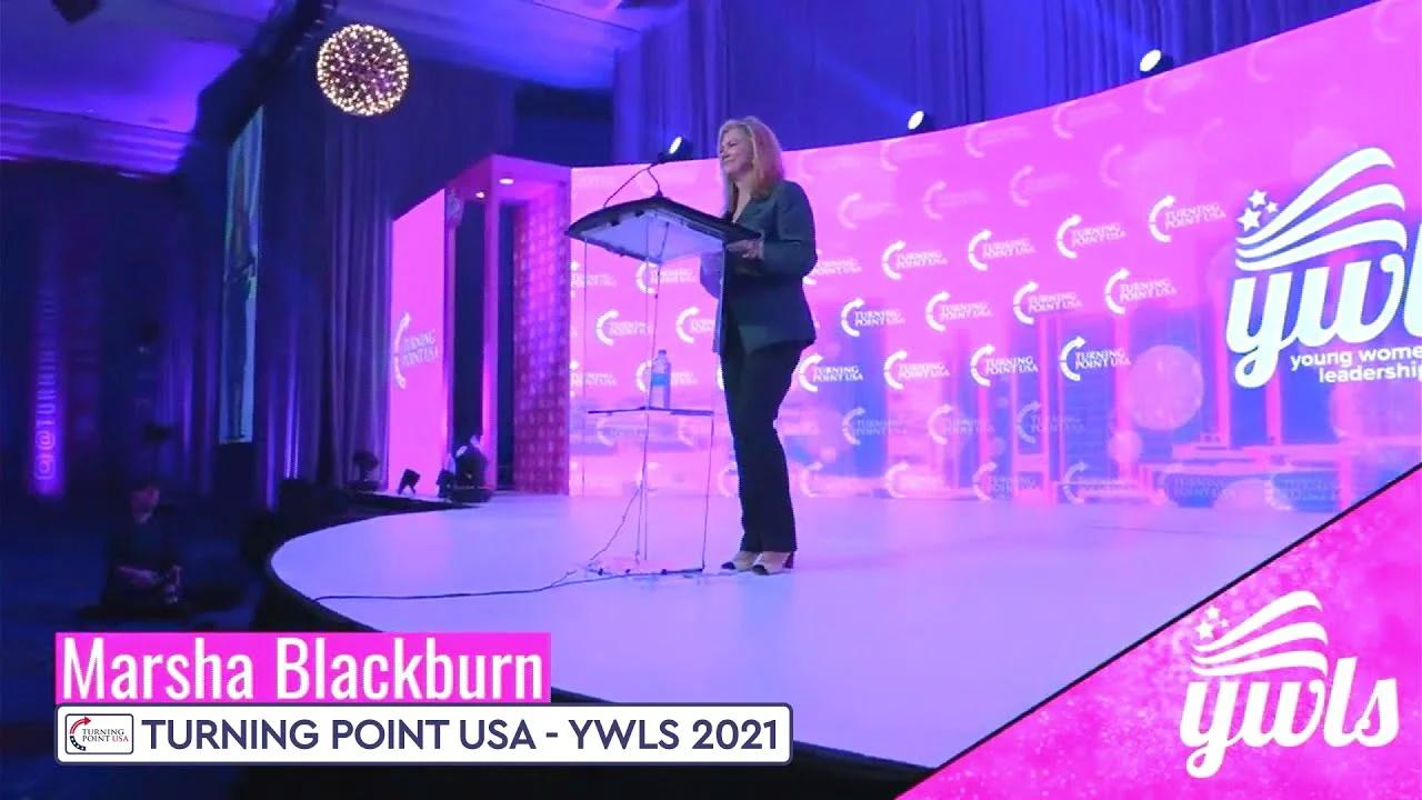 🇺🇸 TPUSA · Senadora Marsha Blackburn en la Cumbre de Liderazgo para ...