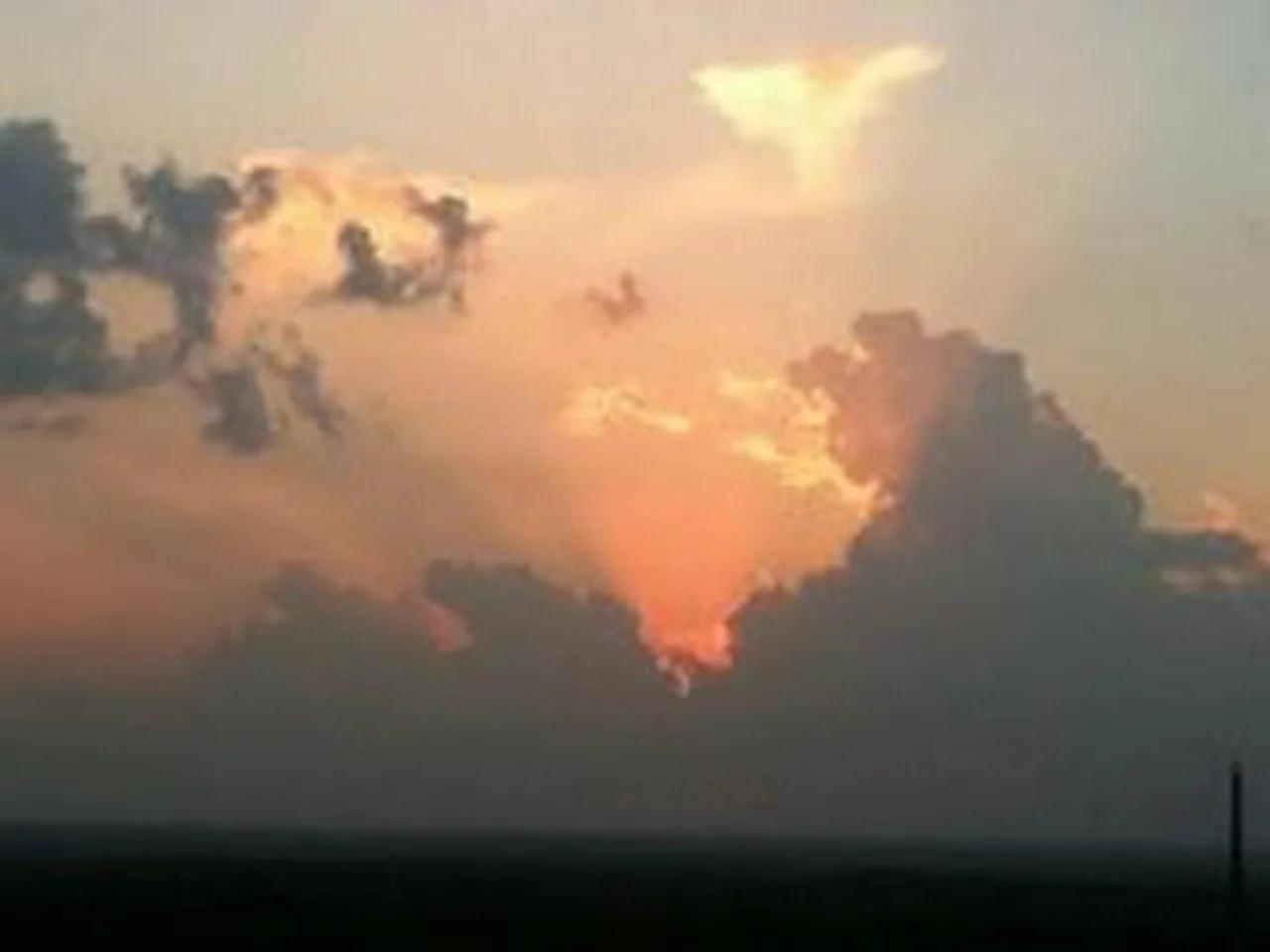 IMAGENES DE ANGELES VOLANDO